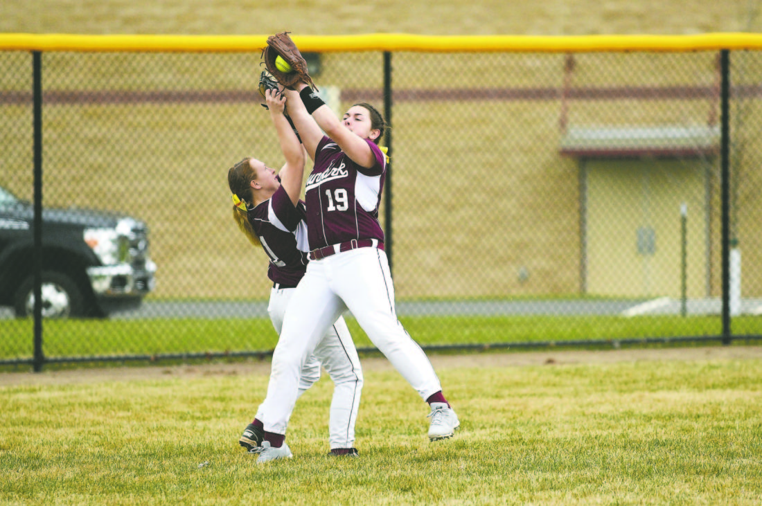 Great day for softball | News, Sports, Jobs - Observer Today